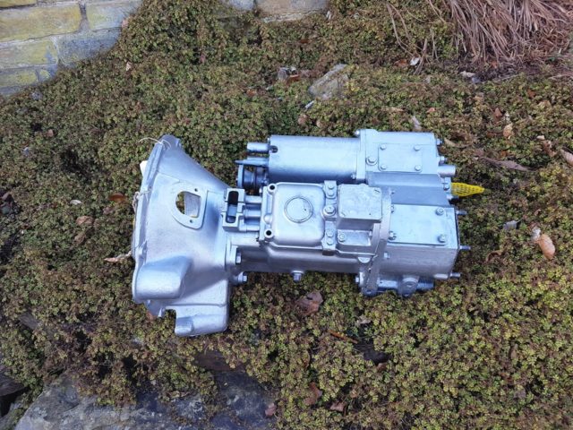 Land Rover Range Rover Transfer Boxes UK - Simmonites