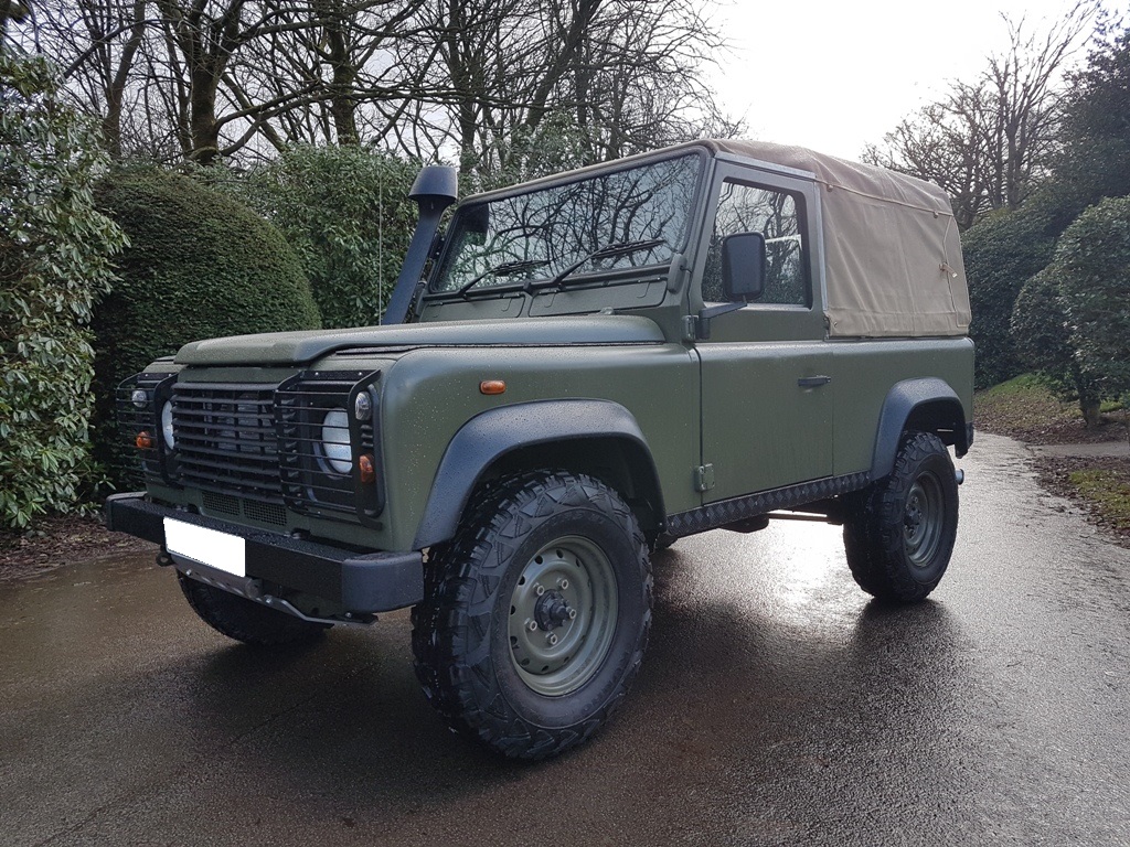 LAND ROVER DEFENDER 90 200 TDI - Simmonites