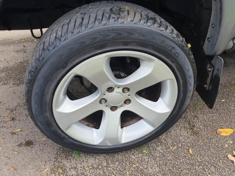 1994 TOYOTA / RANGE ROVER DOUBLE CAB PICK UP - Simmonites