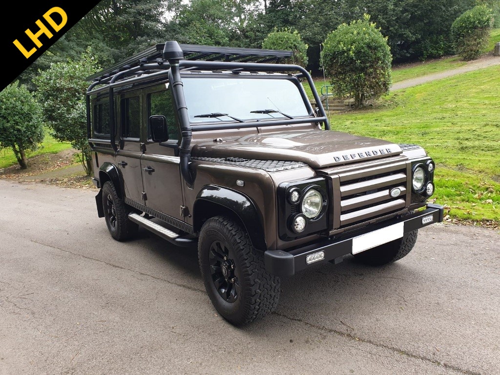 2012 LHD LAND ROVER DEFENDER TDCI COUNTY STATION WAGON - Simmonites